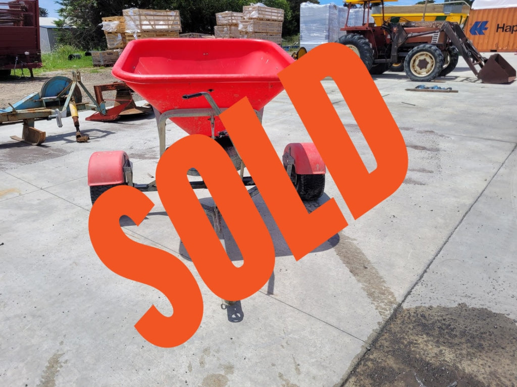 Used Walco 350L spreader – FarmShop