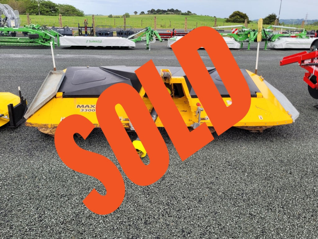 Used Maxam 3300 Mower w/Wilters – FarmShop
